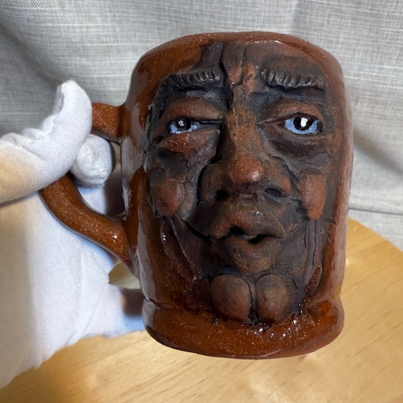 Handmade | Dining | Vtg Stoneware Art Pottery Funny Face Mugs Coffee ...